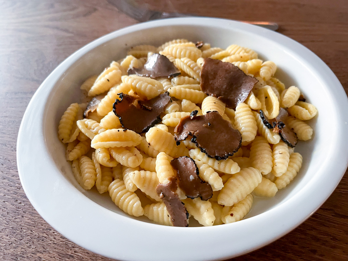 Trip de bouffe #1 - Gurky & Rebecca | Bob le Chef